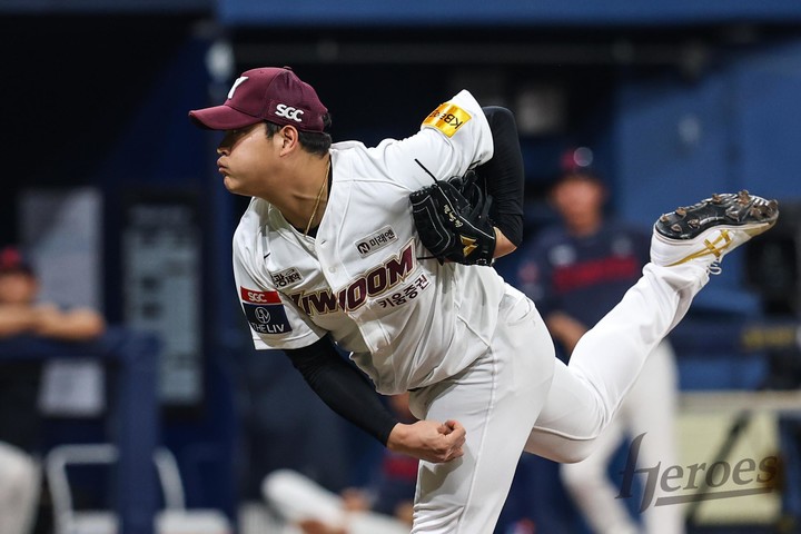 [공식발표] KIA, 10억+신인 1R+4R ↔ '특급 마무리' 조상우 영입했다!