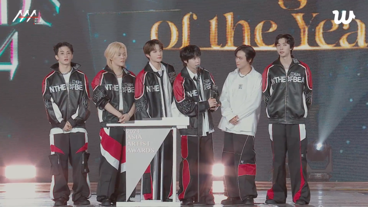 NCT 127, 'AAA 2024' 대상 기록 추가..."태용-재현 몫까지 잘할 것"