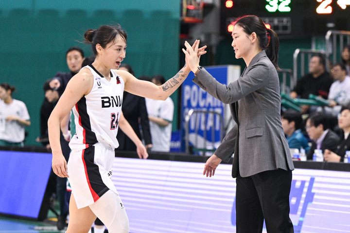 '역시 에이스!' BNK 김소니아, 여자프로농구 3라운드 MVP 등극...MIP는 우리은행 이명관