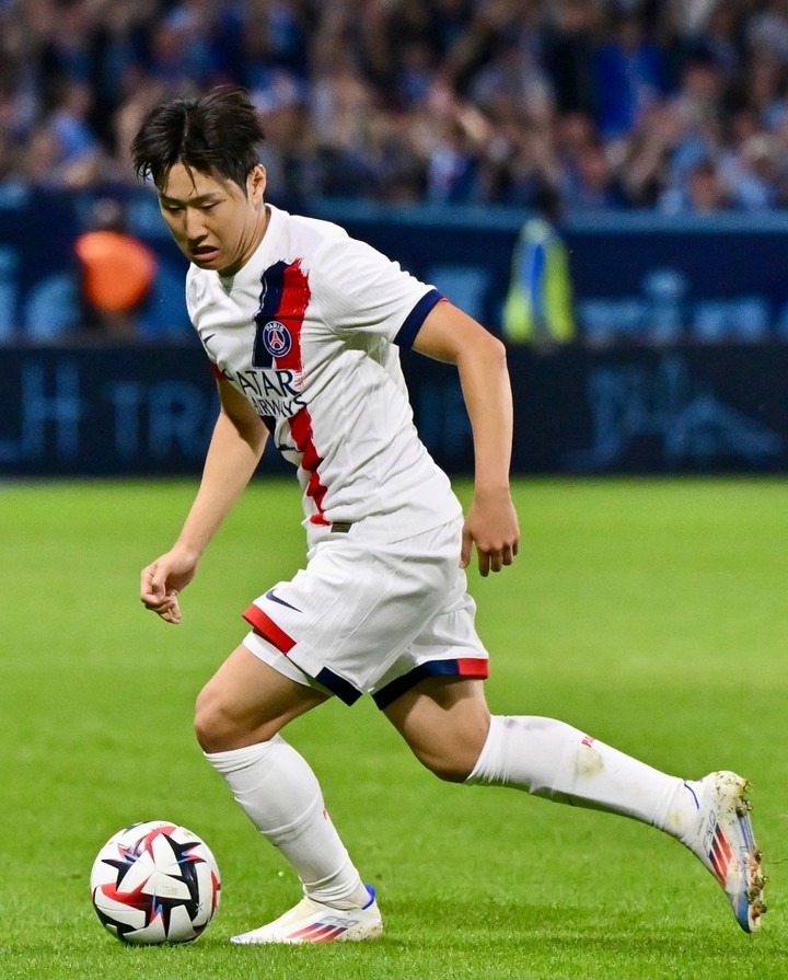 '실현 가능성 있나' PSG가 이강인 판다니...줄 선 EPL 구단들만 신났네! "일단 빨리 데려오고 생각하자"