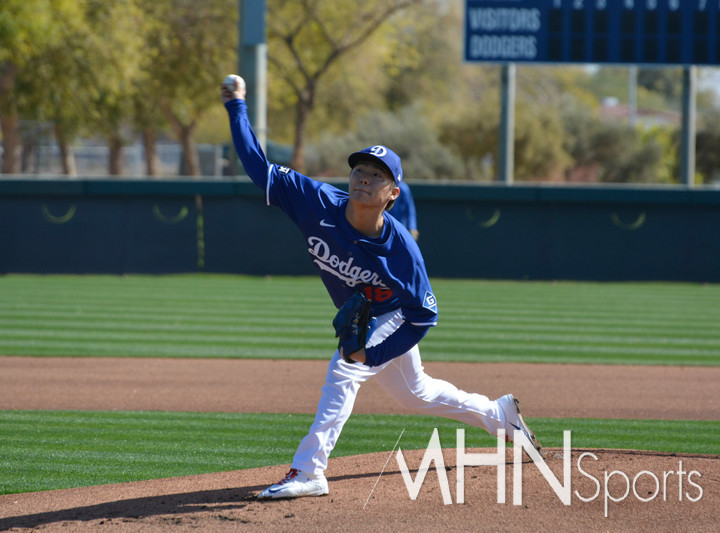 ‘4690억원’ 몸값 증명한 다저스 야마모토, 첫 라이브 BP서 구속 ‘153km’ 찢었다!