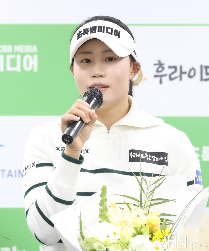 [mhn포토] 고은혜, 초록뱀미디어 모자 쓰고 우승 도전