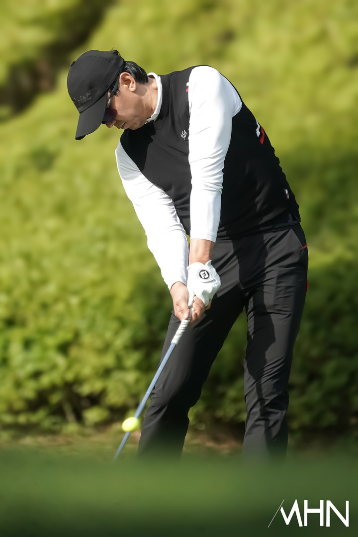 [mhn포토] 모상빈, 정타 날린다