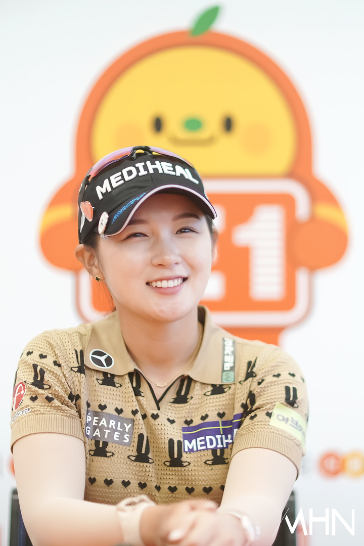 [mhn포토] 박현경, E1 채리티 오픈 노보기 무결점 우승