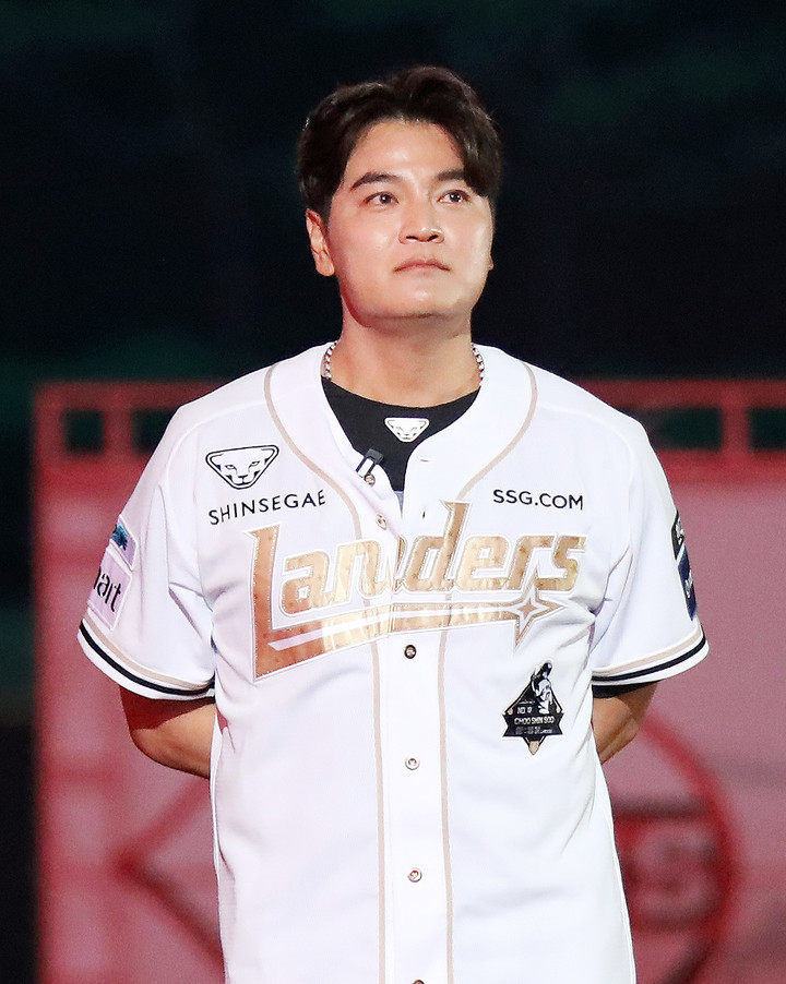 "4년 있었는데..." 추신수 은퇴식에 SSG 팬들은 왜 분개했을까