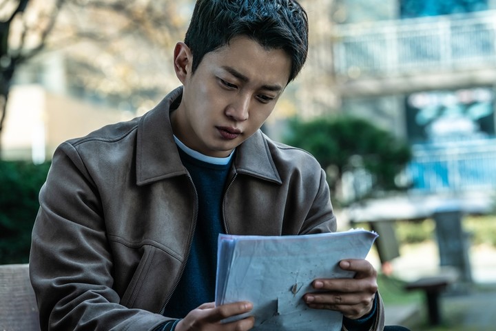 [M픽 리뷰] 류경수 섬뜩하네...산으로 가도 긴장감 넘치는 '노이즈'