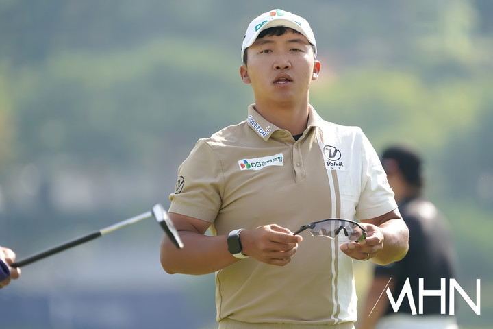 "팬들이 많으면 샷이 잘 돼요. 빨리 오세요~"..KPGA 선수권대회 우승 노리는 김홍택 '응원은 나의 힘'