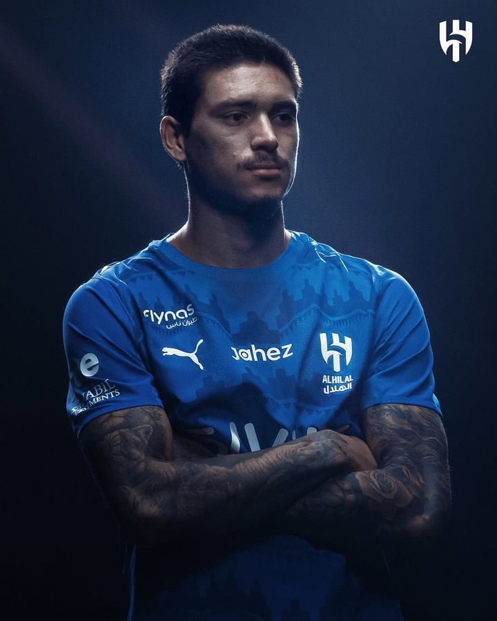 [공식] '리버풀의 실패작' 다르윈 누녜스, 사우디 무대로 향한다...알 힐랄 이적 확정