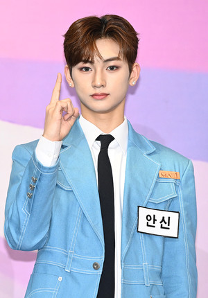 [mhn포토] 'MA1' 안신 '심쿵 눈맞춤'