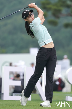 [mhn포토] 강지선, 유틸리티로 컨트롤 한다